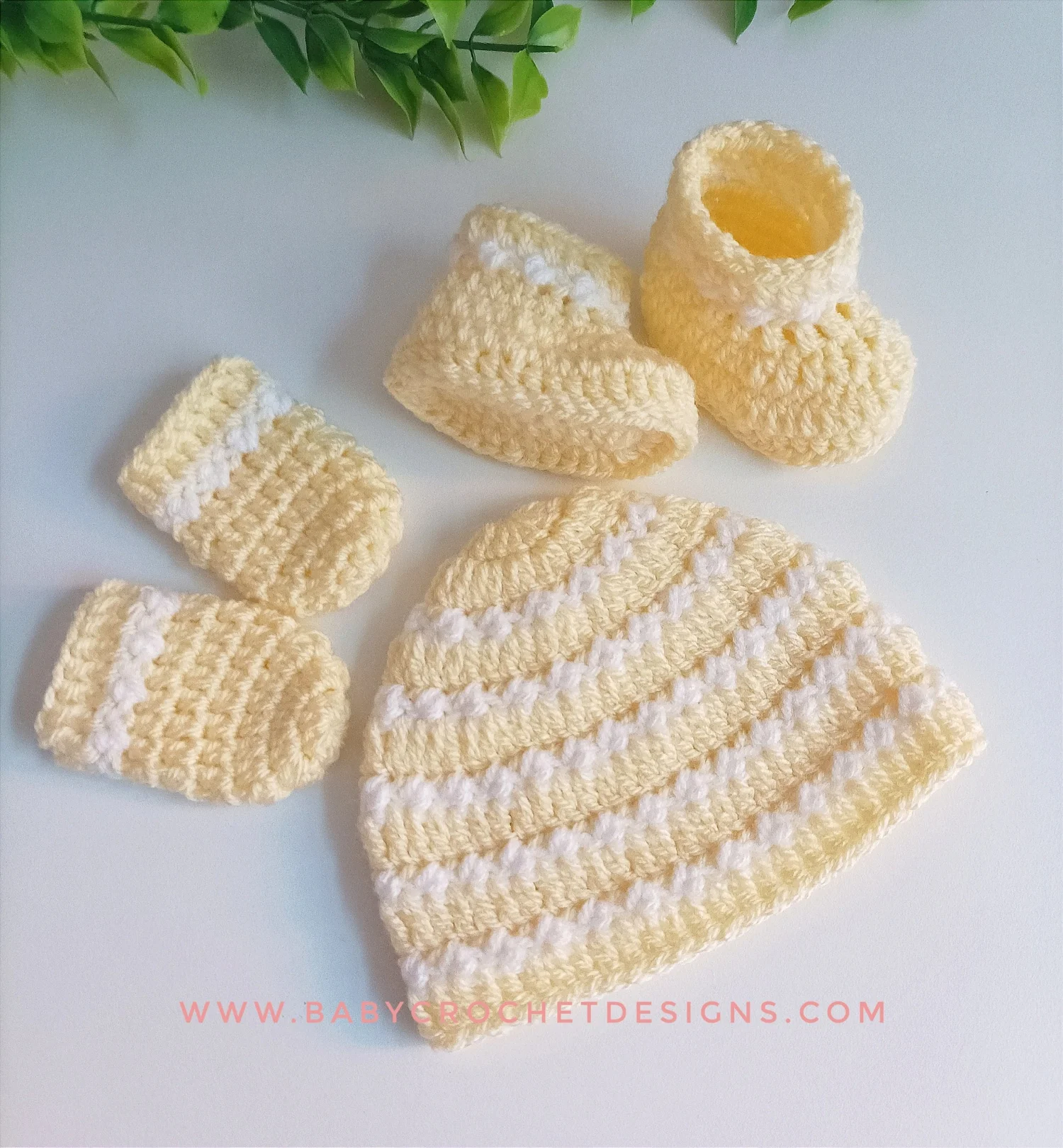 Preemie crochet hat boots and mittens set free — Baby Crochet Designs