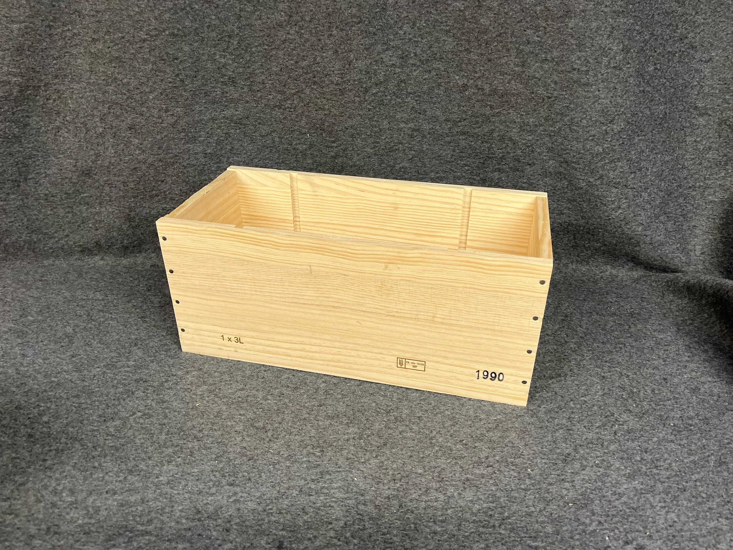 Store 2 — The Winebox Merchant