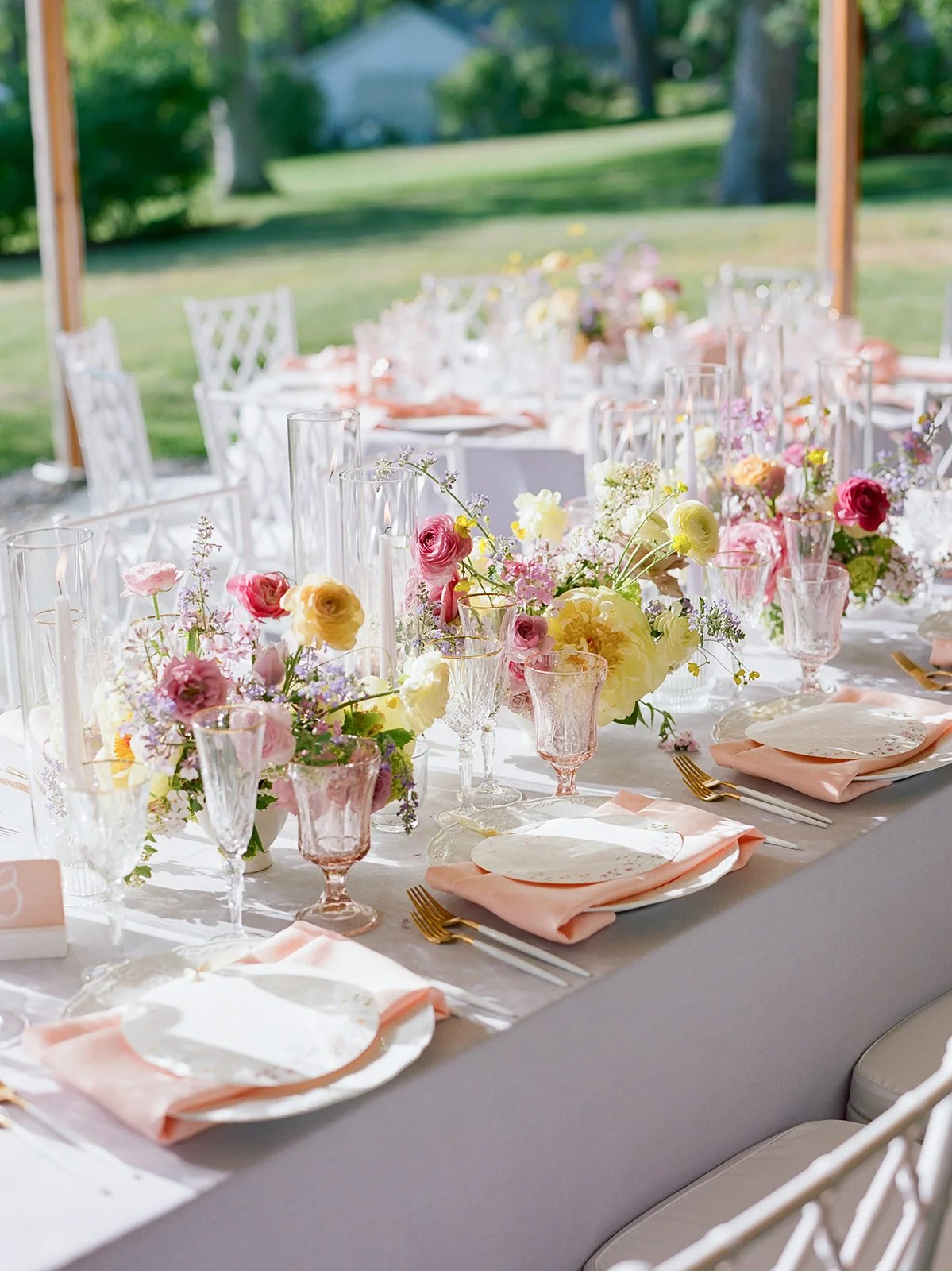 Garden-Inspired Spring Wedding, Aurora, | Flowerwell
