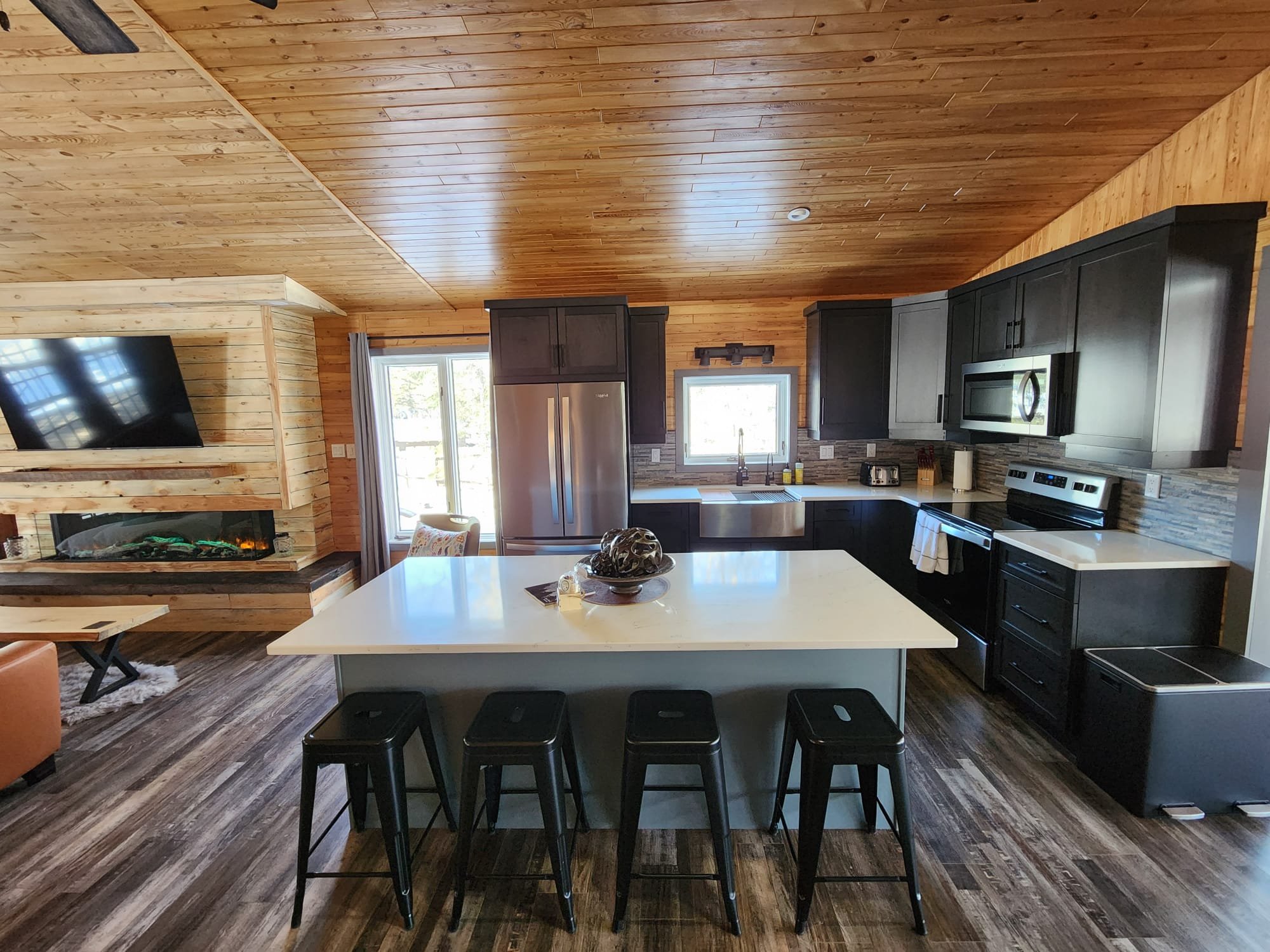 Viking Lodge — kalsvacationrentals