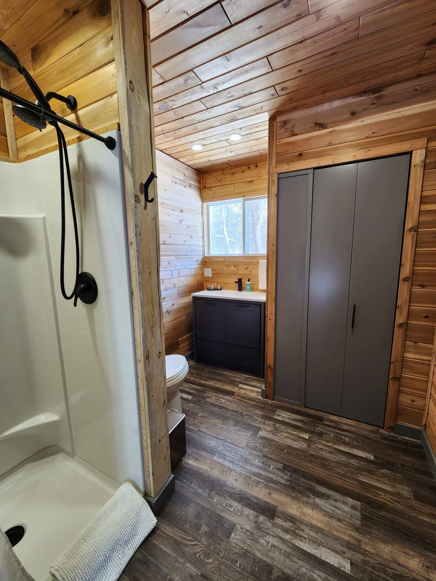 Viking Lodge — kalsvacationrentals