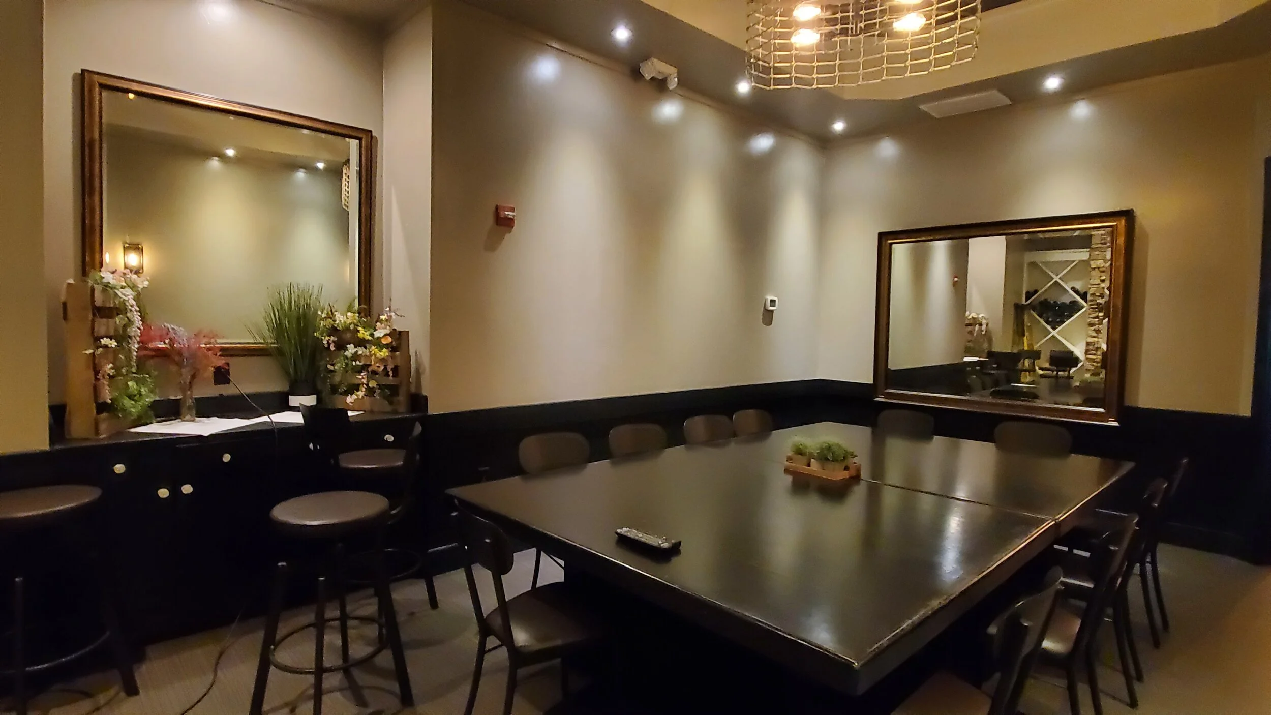 Okja K Pub Restaurant