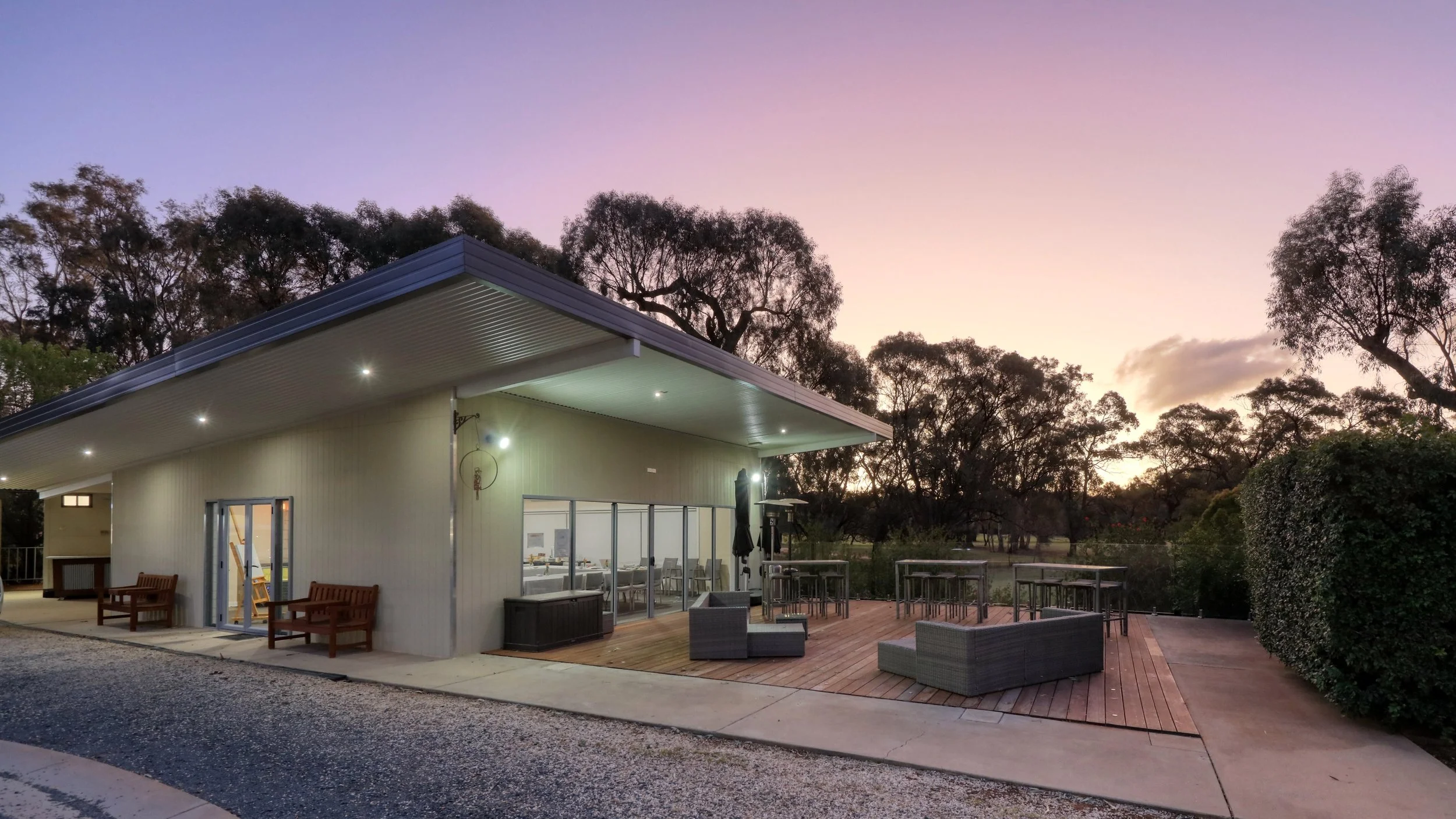 Deni Golf Resort | Motel Accommodation in Deniliquin