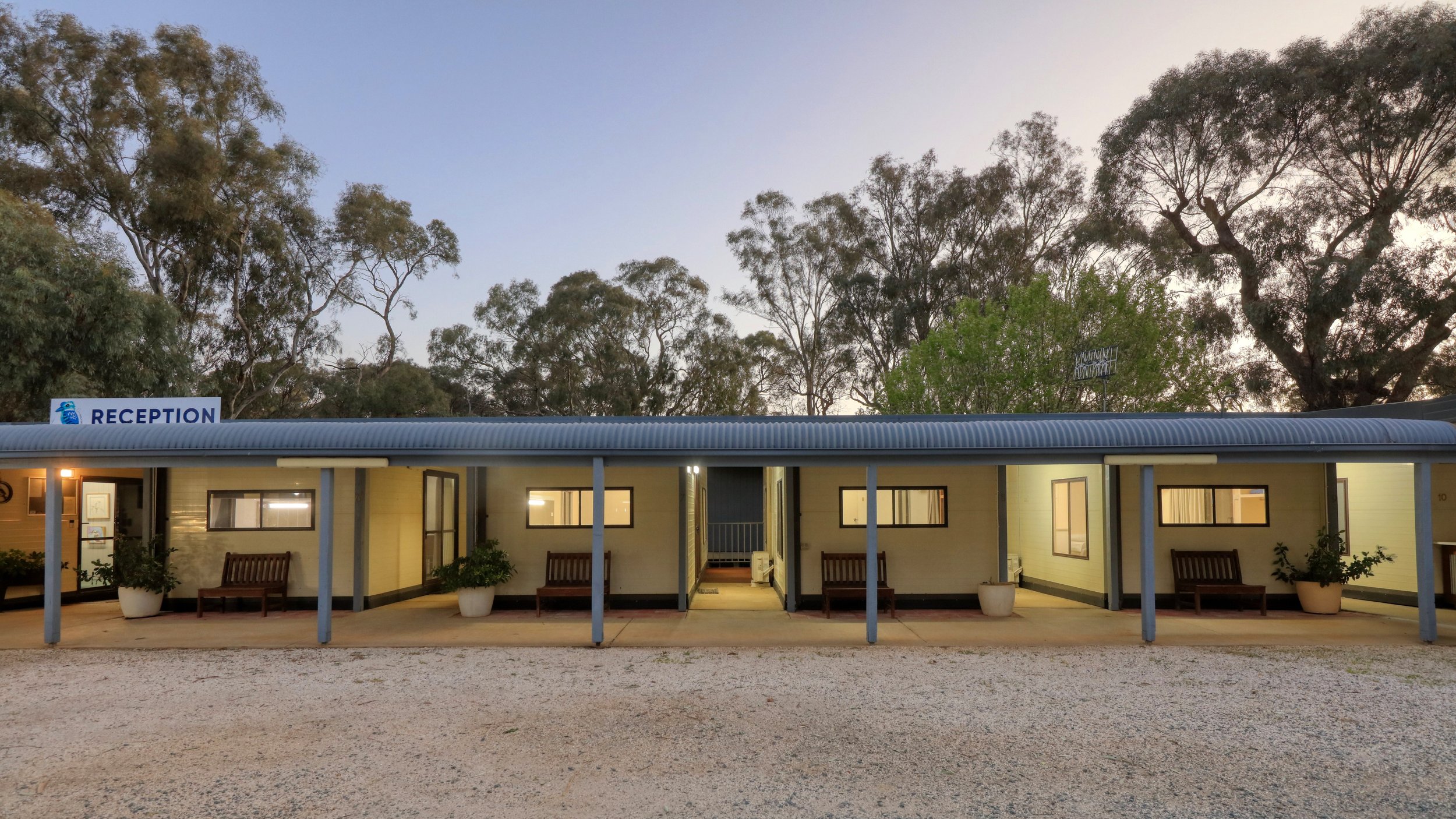 Deni Golf Resort | Motel Accommodation in Deniliquin