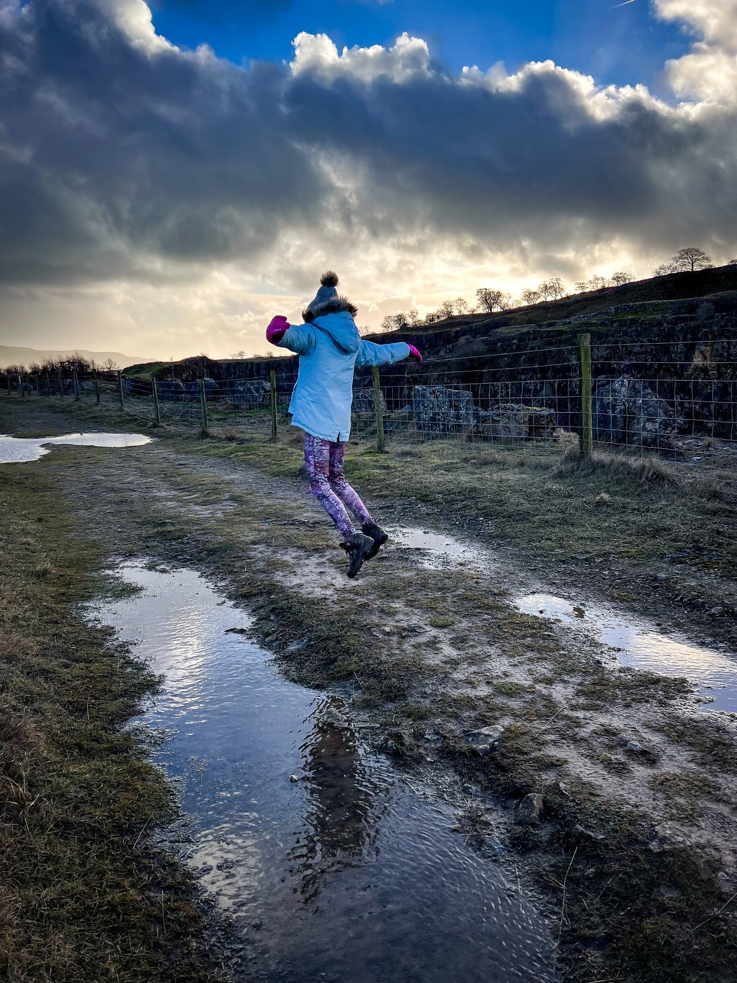 The Reluctant Explorers: Yorkshire Walking With Kids — Threshfield ...