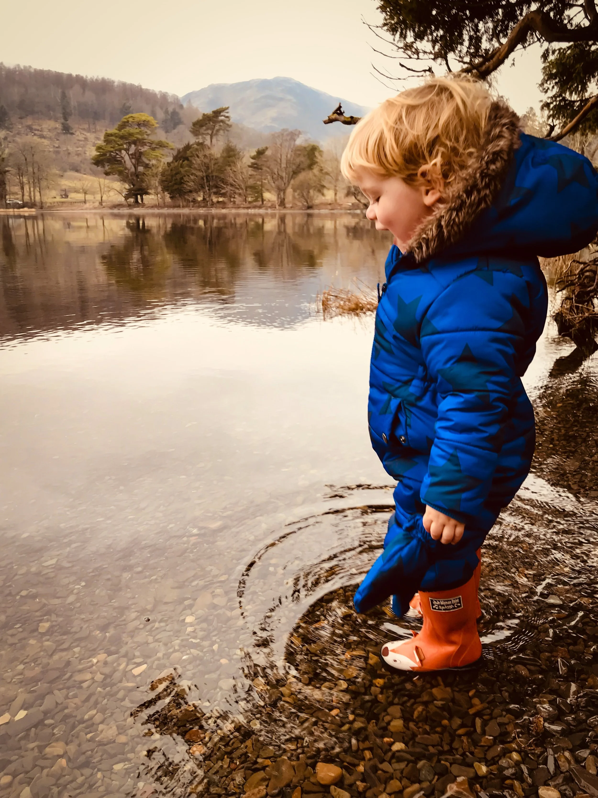The Ultimate Guide to Walking with Kids — The Reluctant Explorers ...