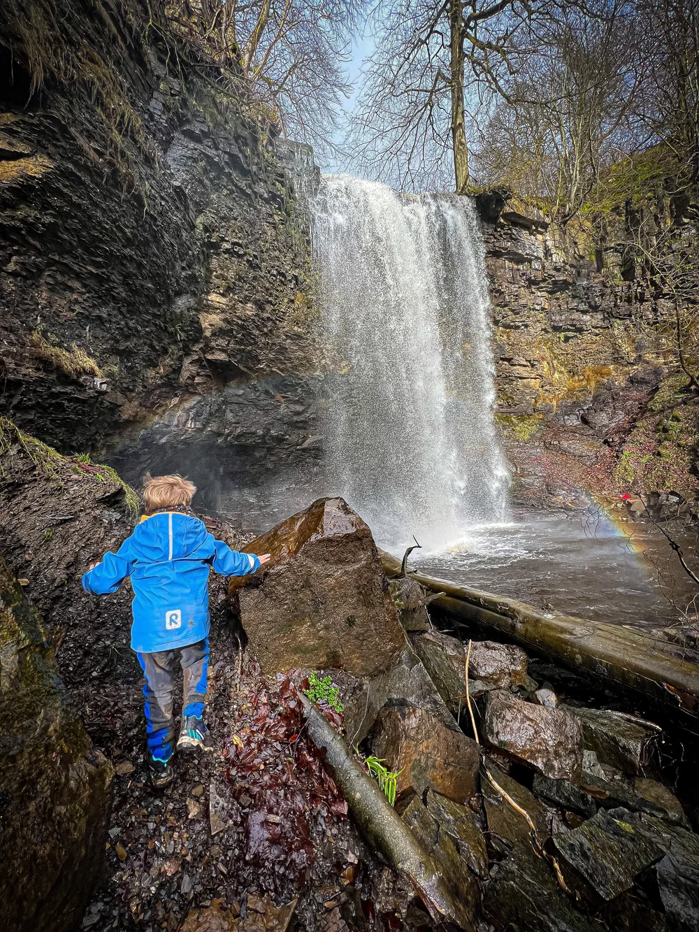 The Reluctant Explorers: Yorkshire Walking With Kids — Mill Gill and ...