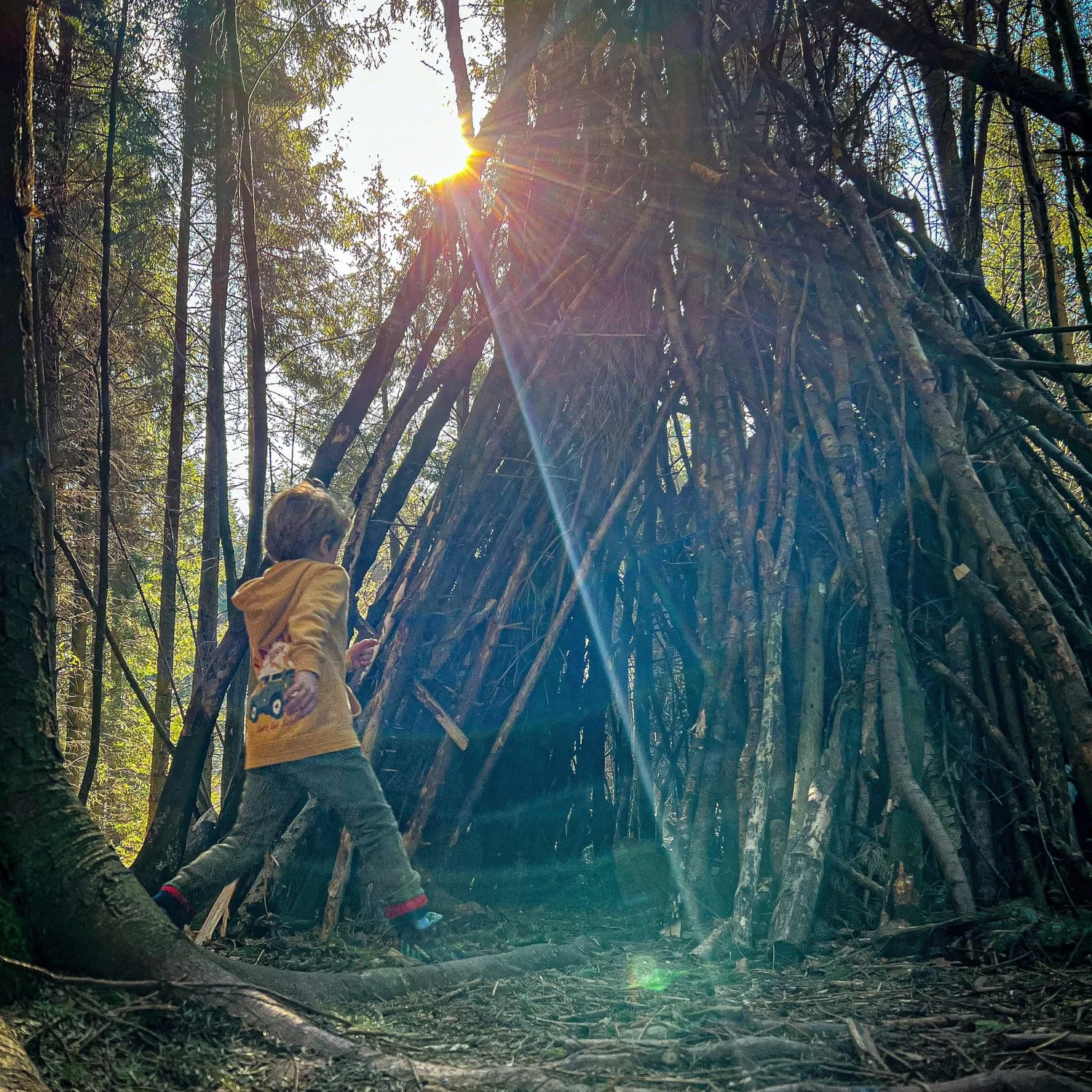 The Reluctant Explorers: Yorkshire Walking With Kids — Fewston ...