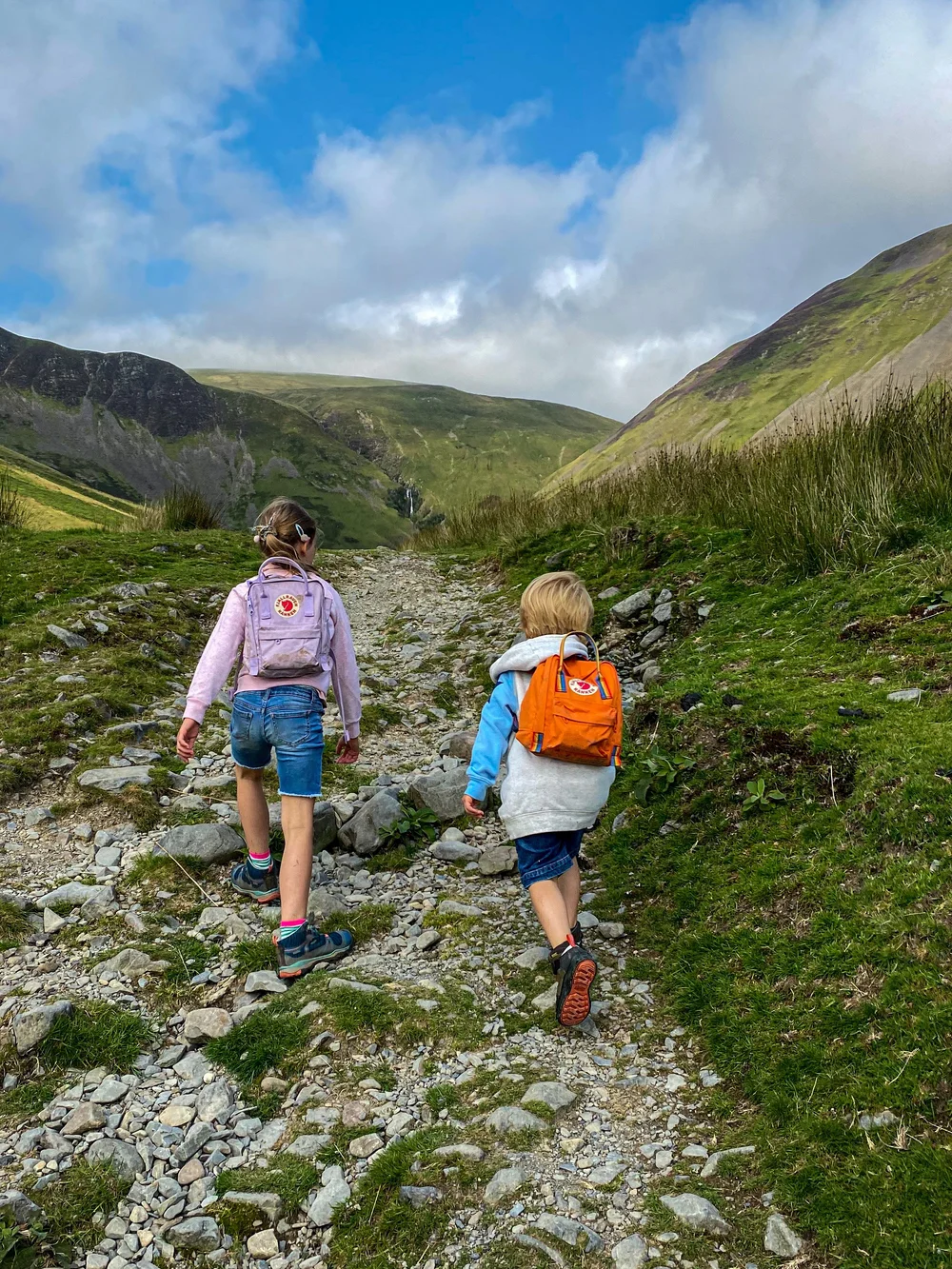 The Reluctant Explorers: Yorkshire Walking With Kids — Cautley Spout ...