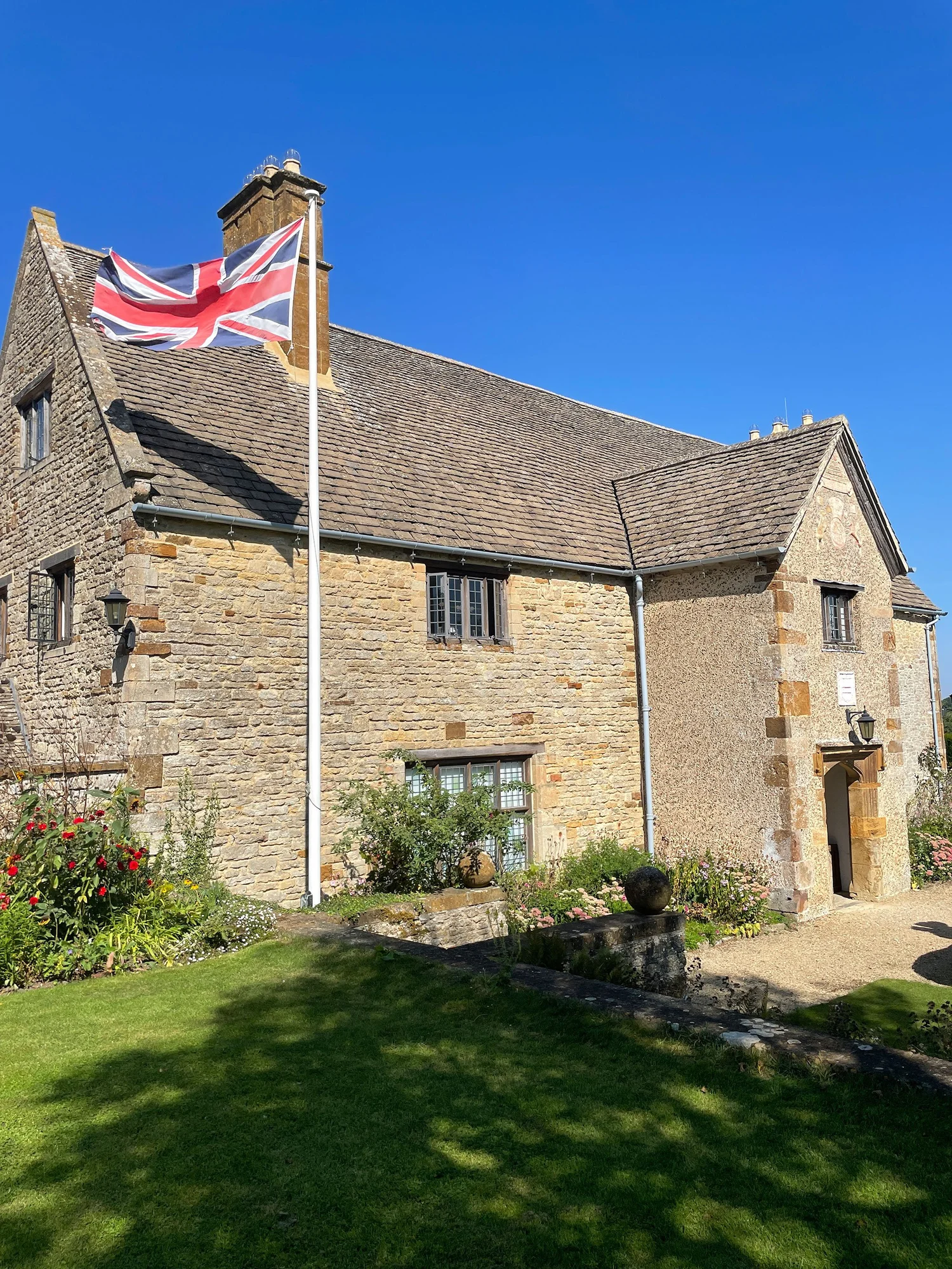 Sulgrave Manor and Garden — Northamptonshire Heritage Forum