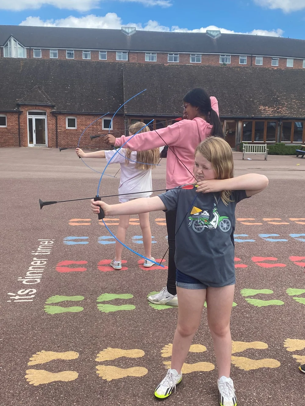 BOOK ARDINGLY — CSS Activities