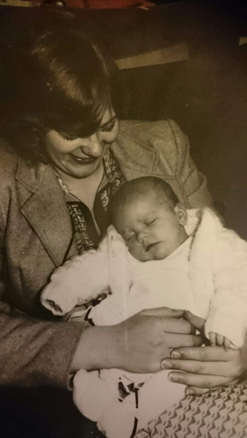 Jodie Bio — CSS Activities