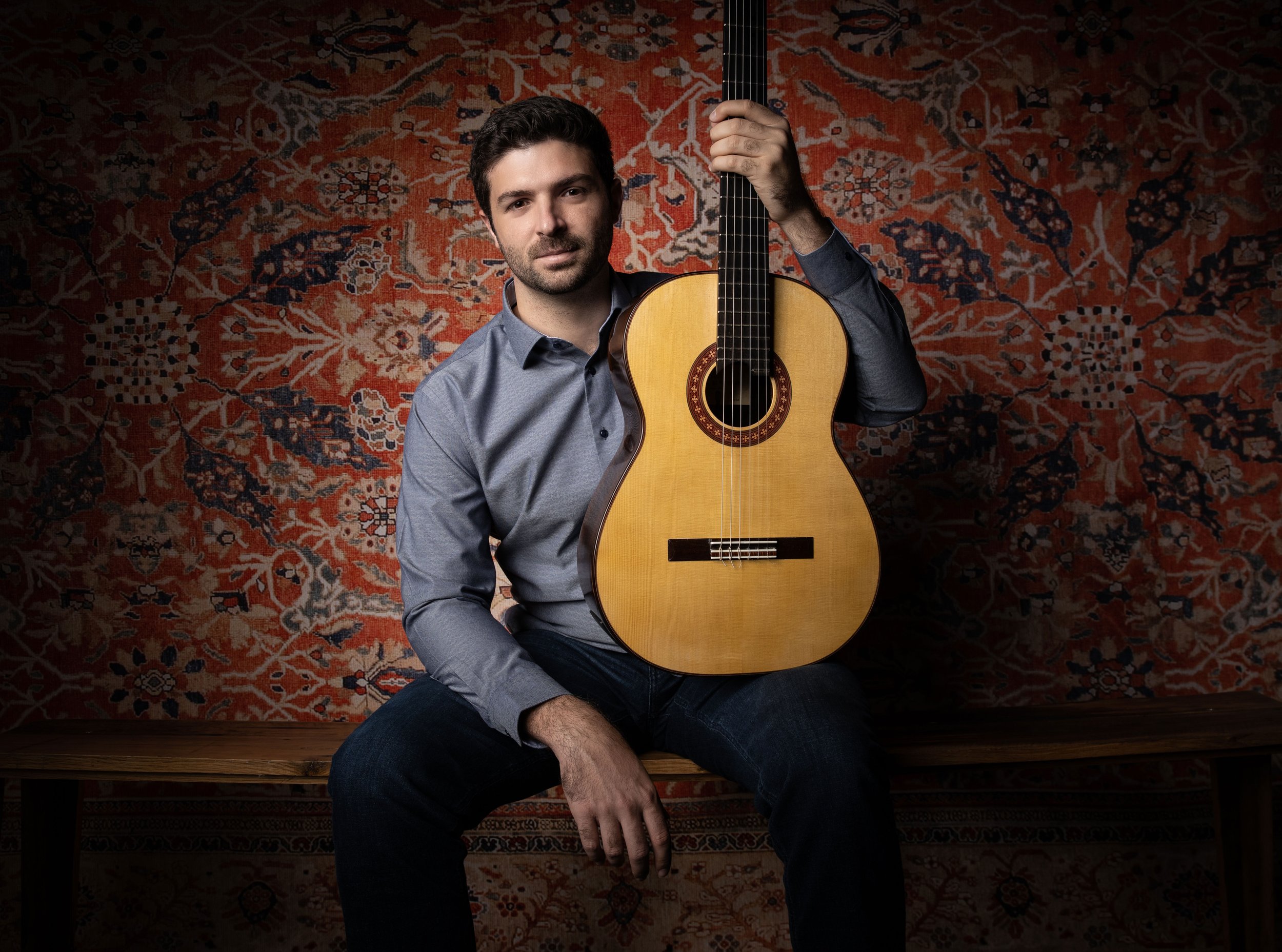 Evan Taucher - Classical Guitarist