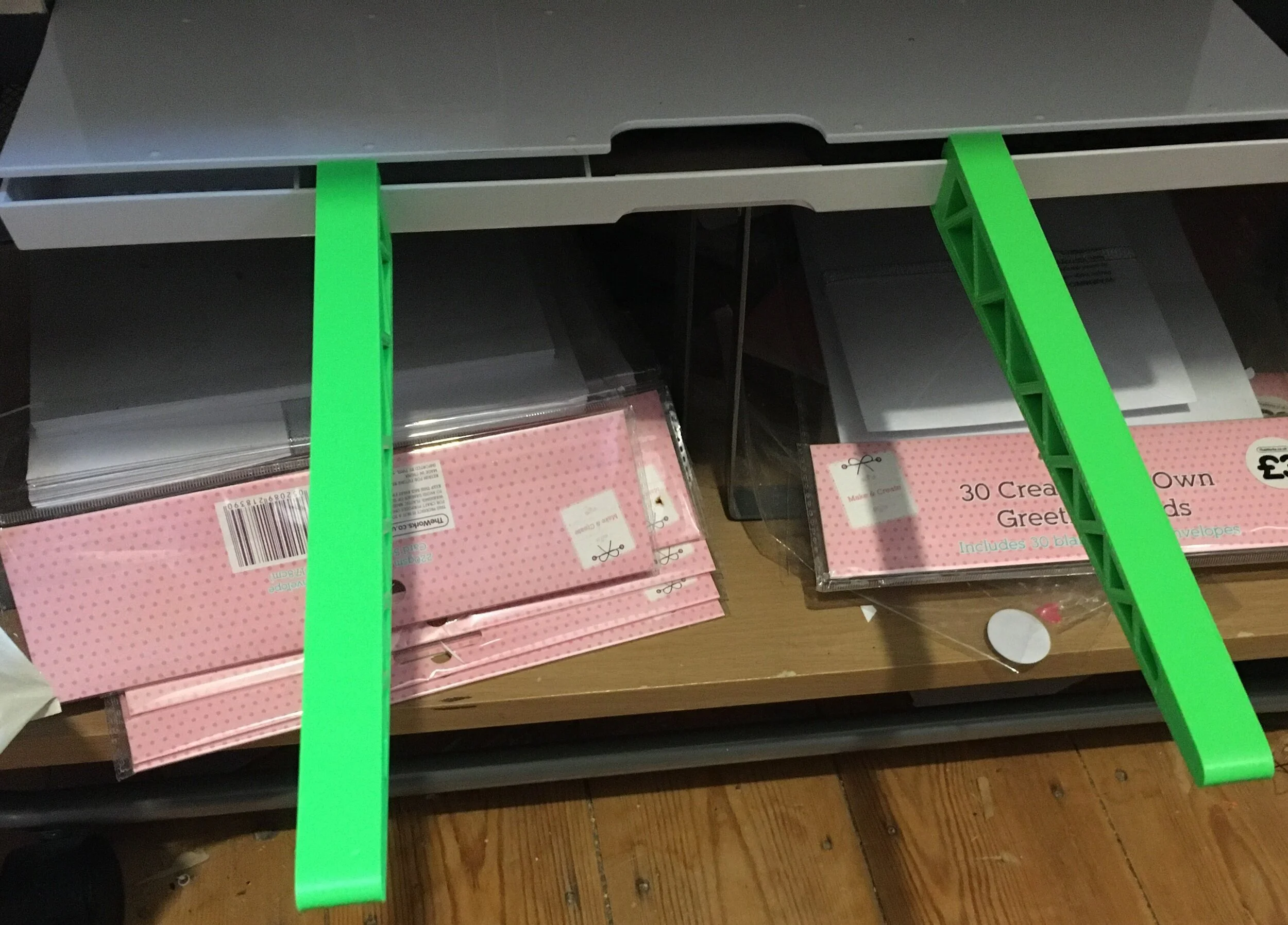 Wall Mount for Cricut Cutting Mat, Air, Joy, Maker Cricut Mat Storage ...