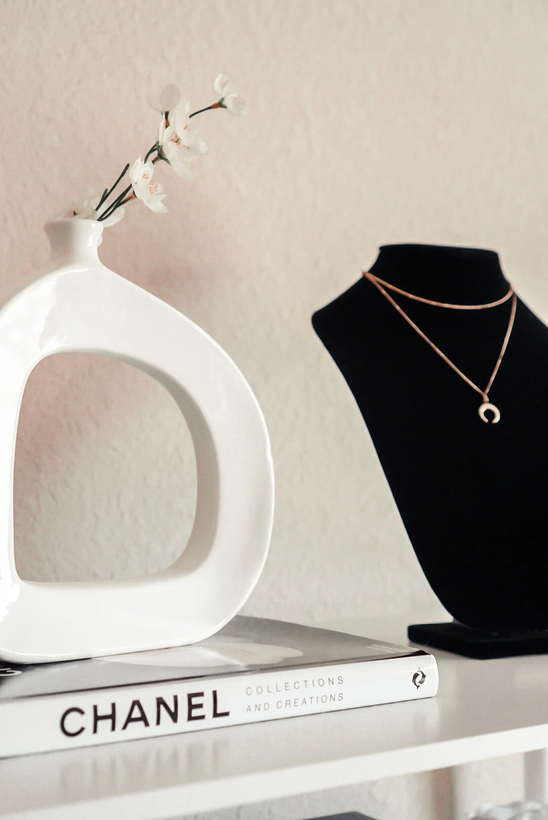 My Favorite Jewelry Organizers From Amazon — Avery Carrier | Fashion ...