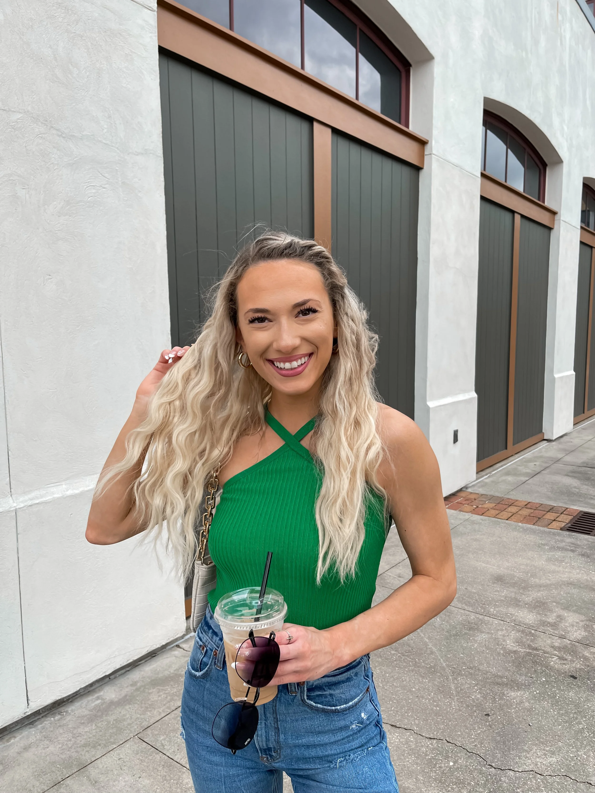 Avery Carrier | Fashion & Lifestyle Blogger