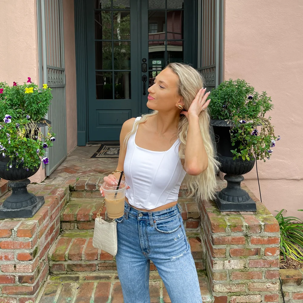Avery Carrier | Fashion & Lifestyle Blogger