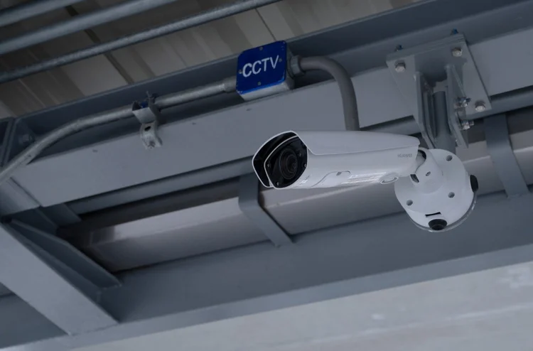 CCTV Cameras vs Surveillance Cameras: What’s the Difference? — SecureRedact