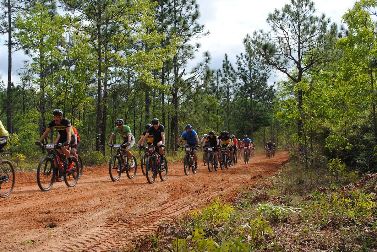 Chainbuster Racing - Fast. Family. Fun!