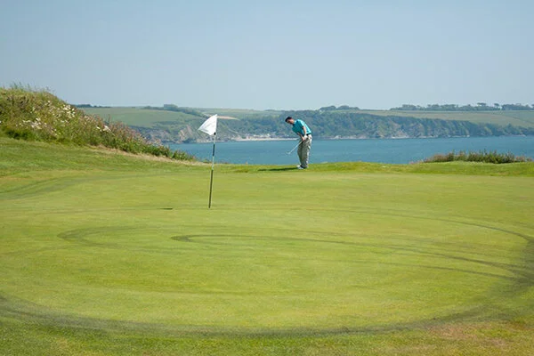 All golf courses in Cornwall