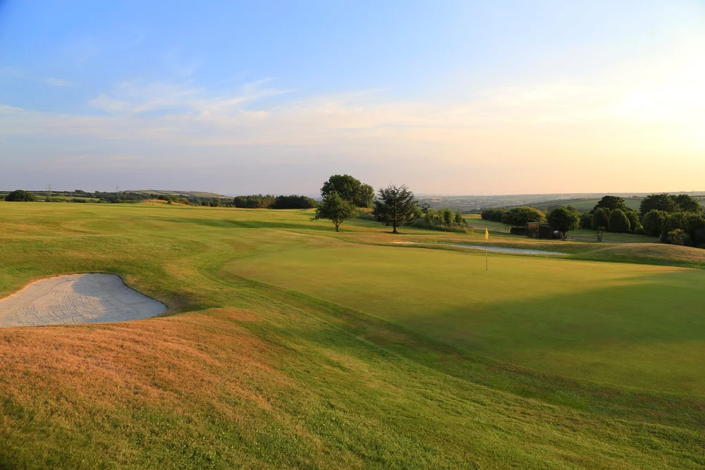 All golf courses in Cornwall