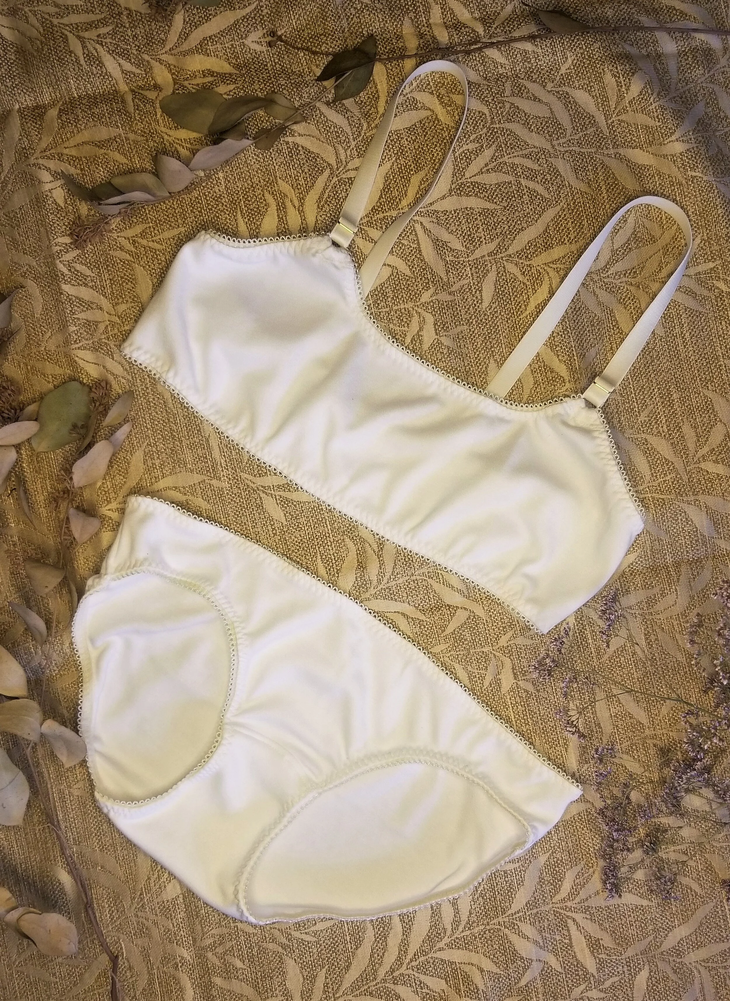 Ife Soft Bra — Adrina Dietra | Luxury Lingerie & Apothecary Goods