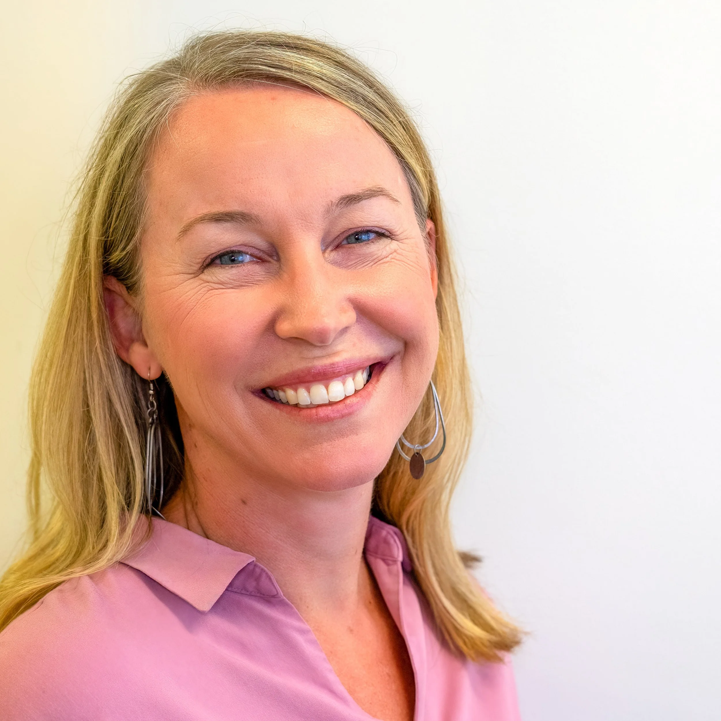 Luminous Body Chiropractors and Applied Kinesiologists