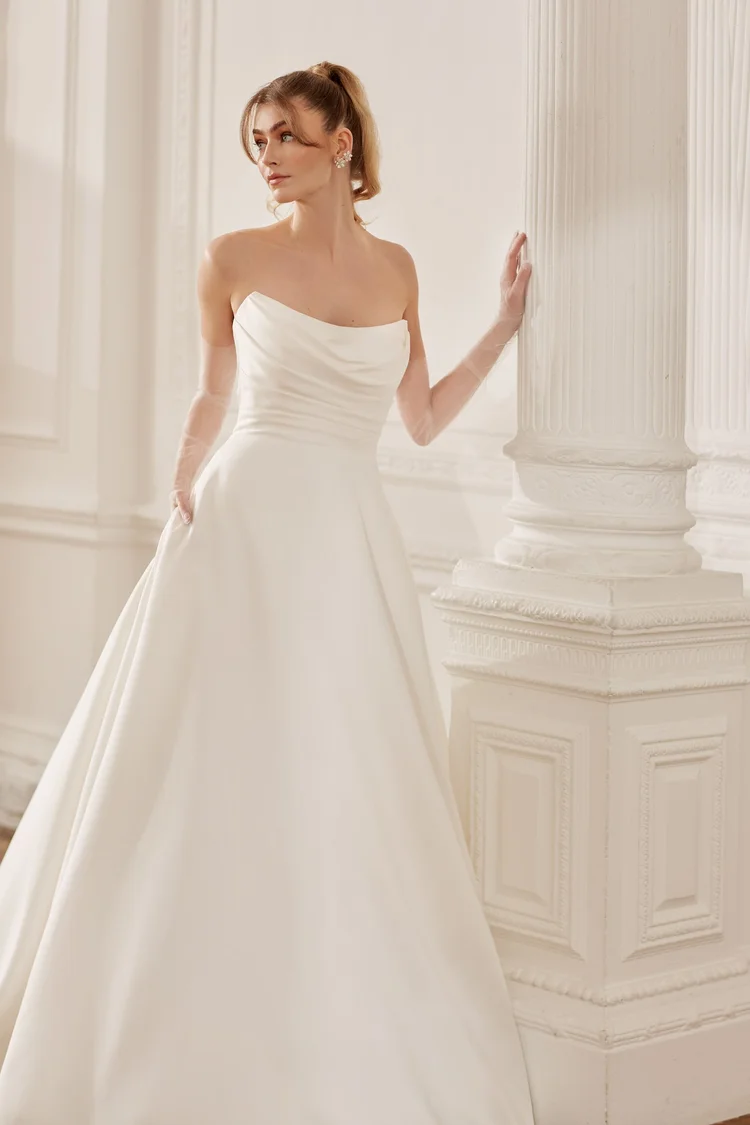 Ellis Bridals — Silk & Maple