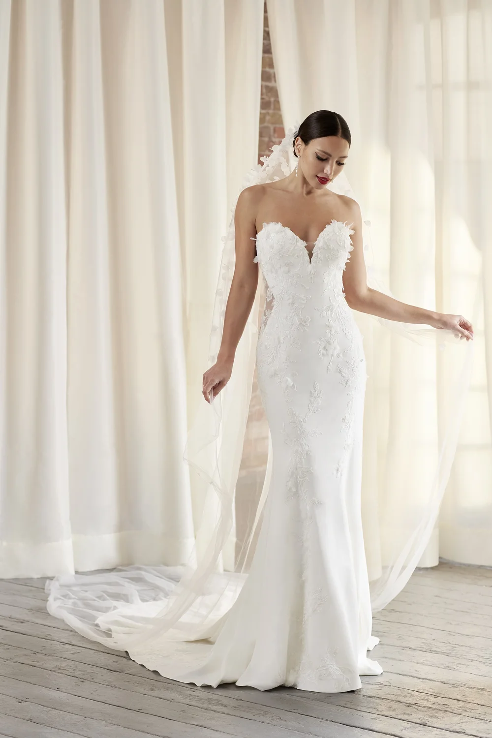 Ellis Bridals — Silk & Maple