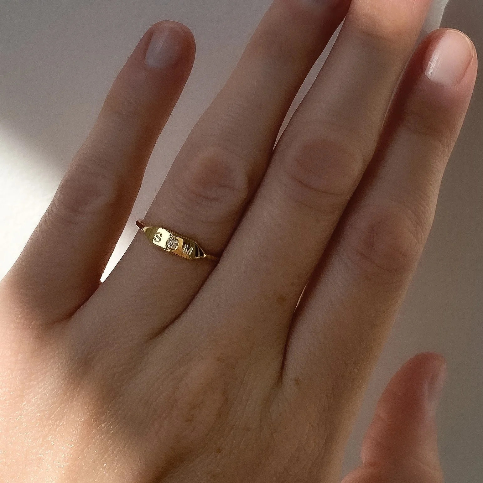 Shop Online — Joon