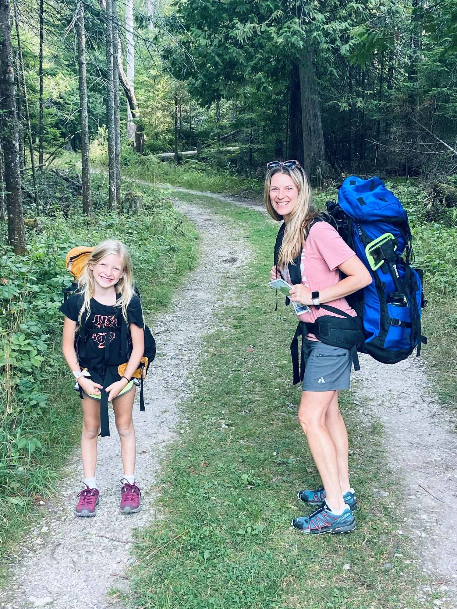 Hiking with Kids: Tips and Packing List for Day Hikes — discovering anew