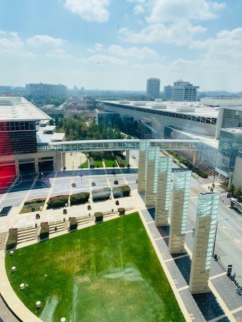 Guide to an Epic Girls Weekend Trip to Chicago — discovering anew