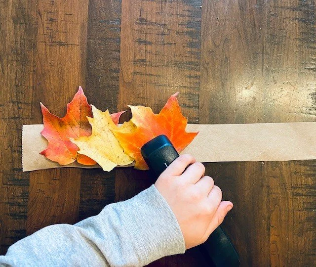 DIY Fall Leaf Crown: A Simple Autumn Craft for Kids — discovering anew