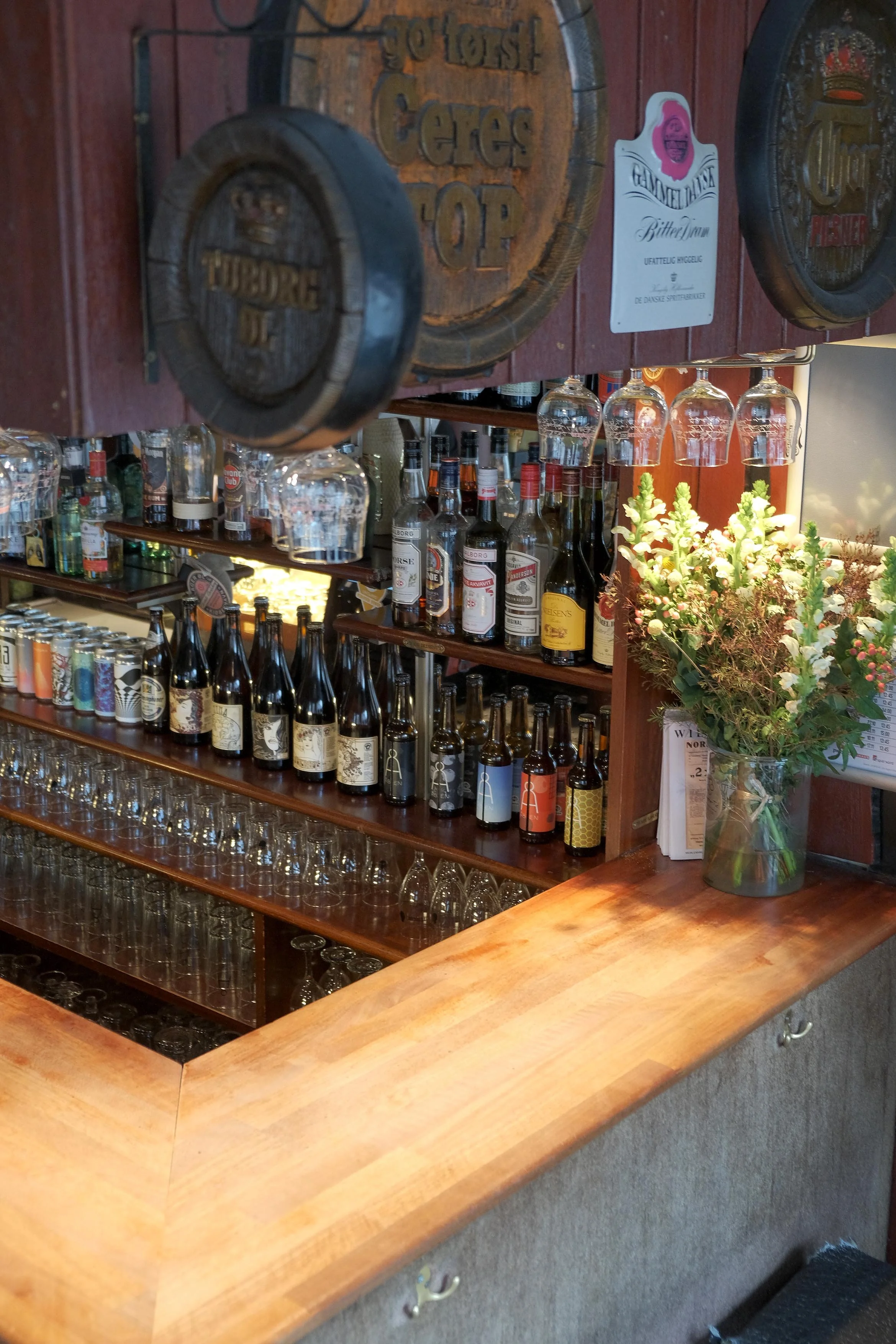 Bars & Restaurants — ÅBEN