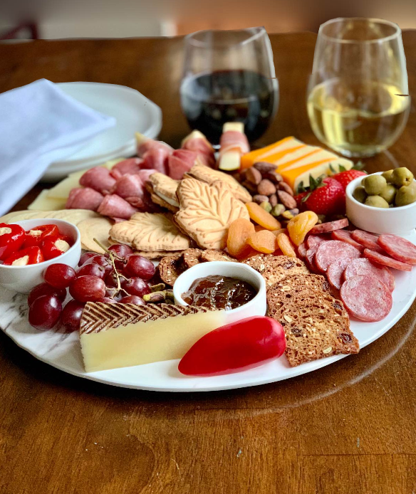 Classic Small Board — The Grazing Board VA
