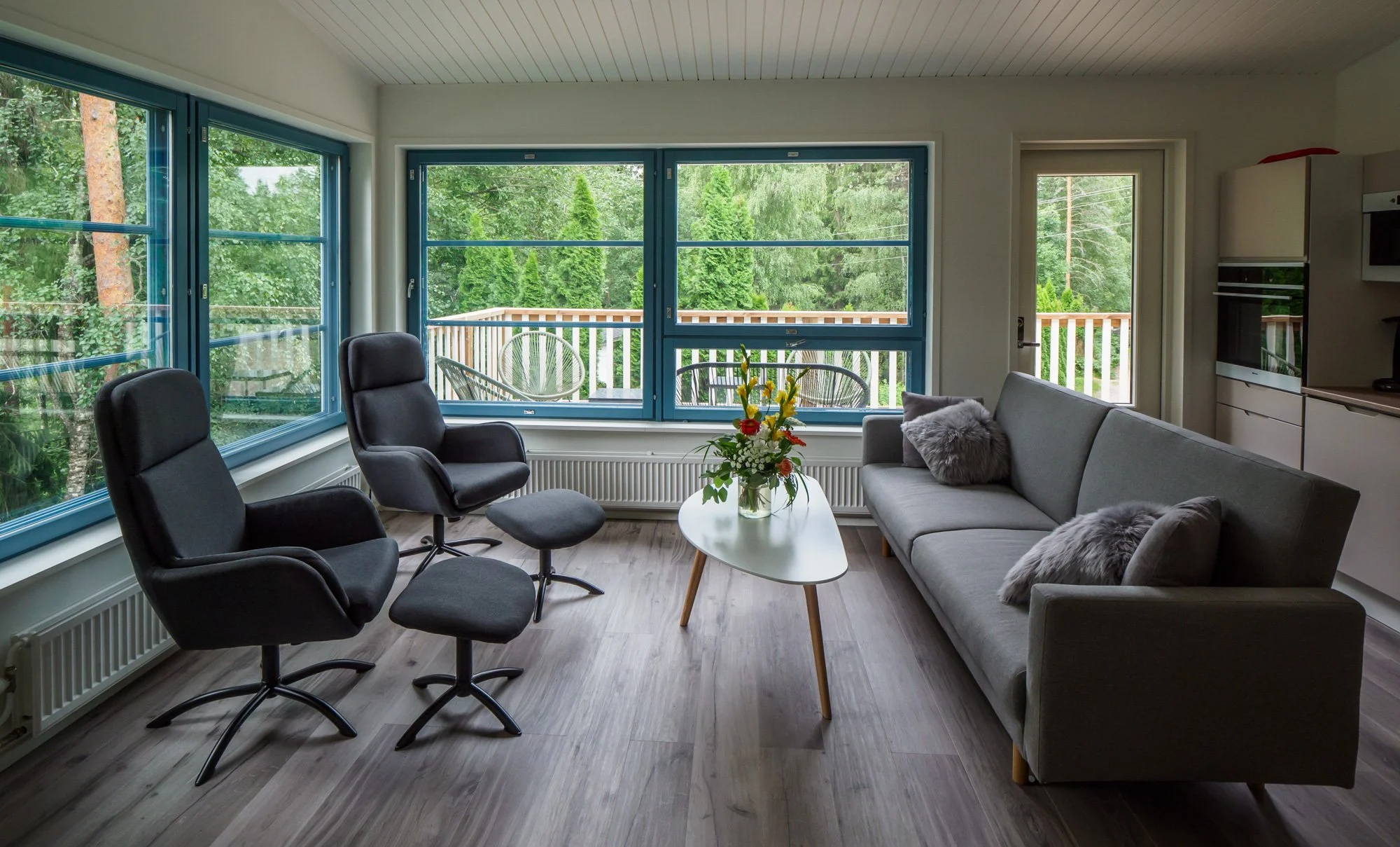 Nuuksio Majoitus — Polku Hotel