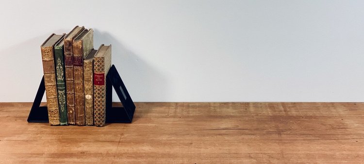 Contact — STILT Book Cradles