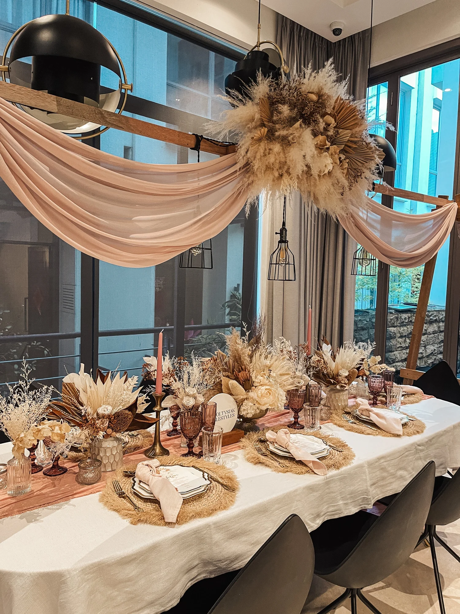 Blush Pink Boho — Estilo & Co