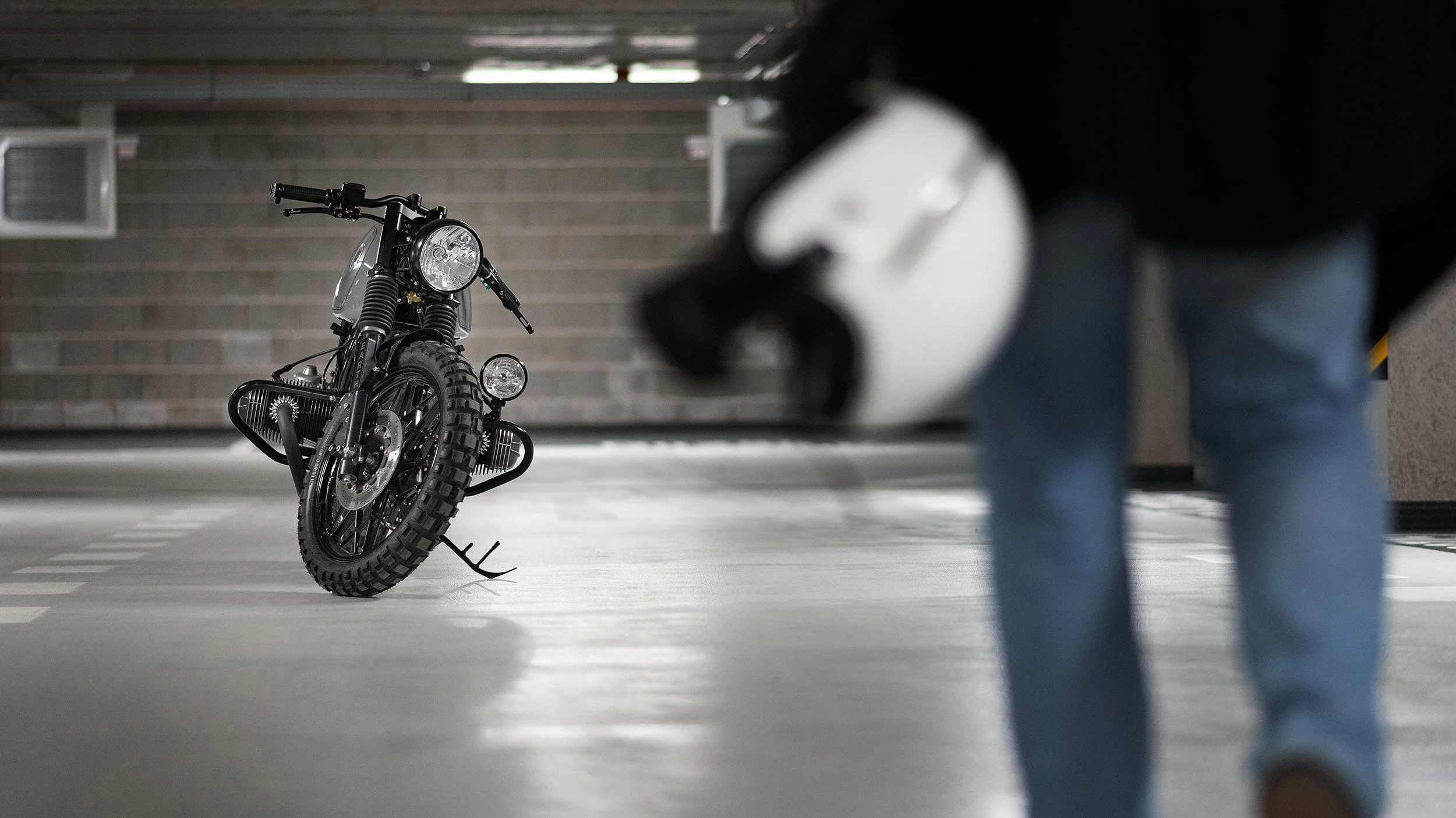 BMW R100RT 1981 — EARTH motorcycles