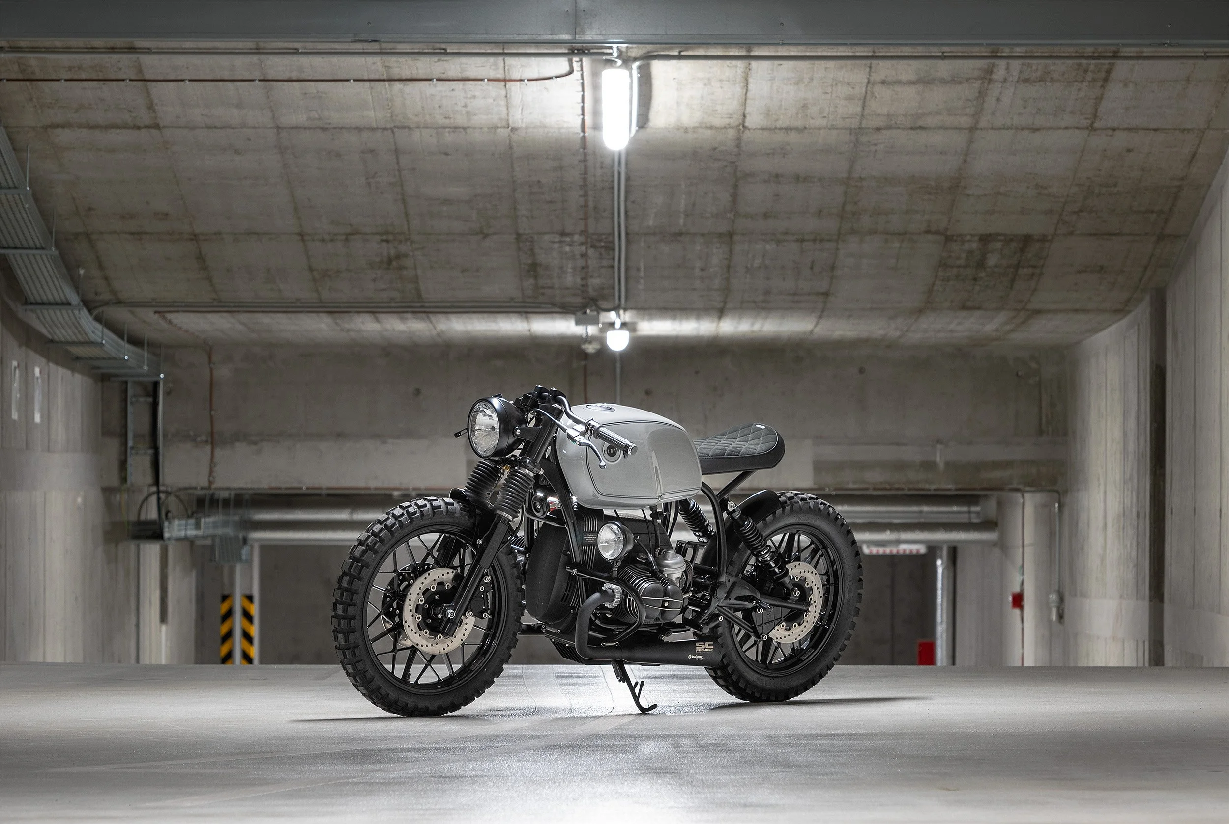 BMW R100RT 1981 — EARTH motorcycles