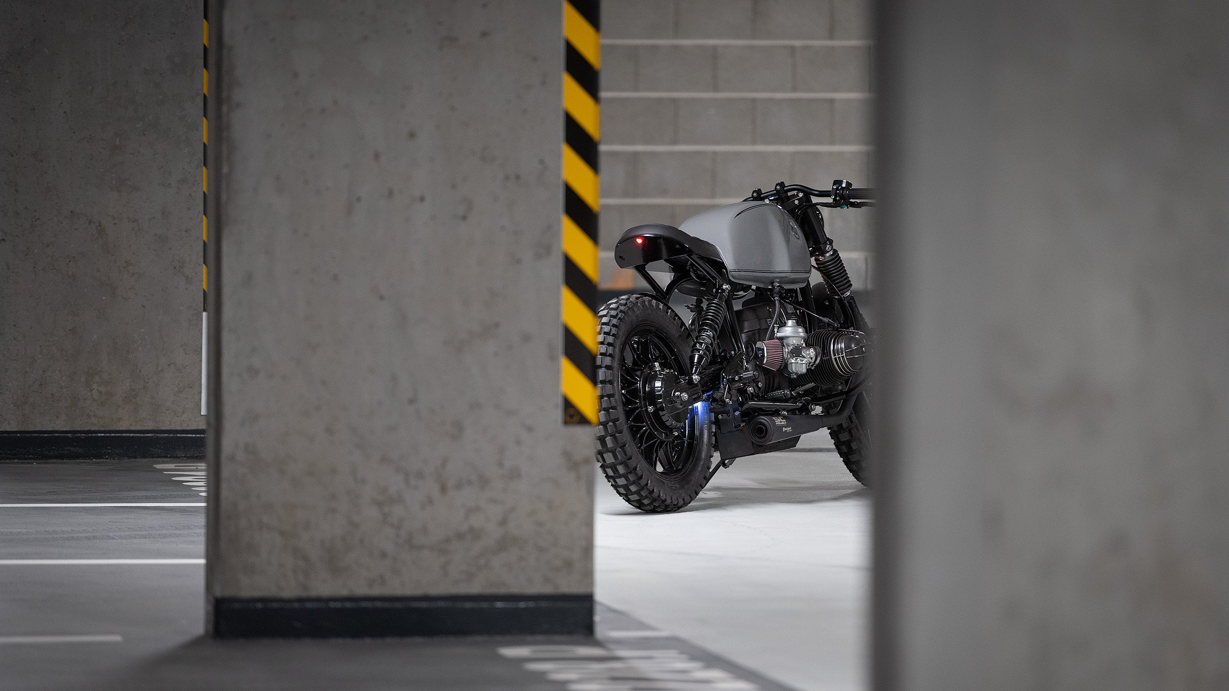 BMW R100RT 1981 — EARTH motorcycles