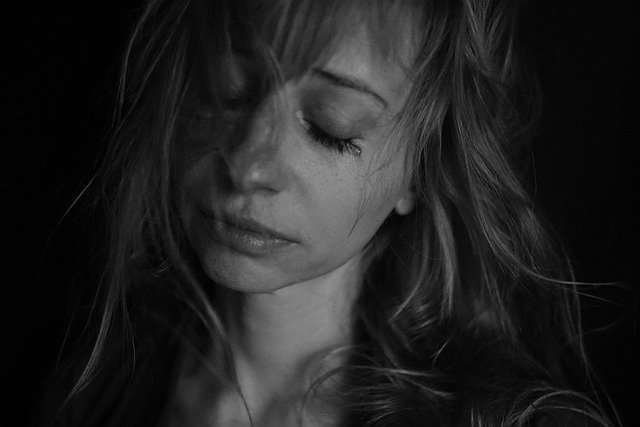 Put your own emotions into your art to create truly emotive work that ...