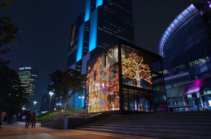 Dynamic Micro LED Transparent Glass | Halo Smart Glass