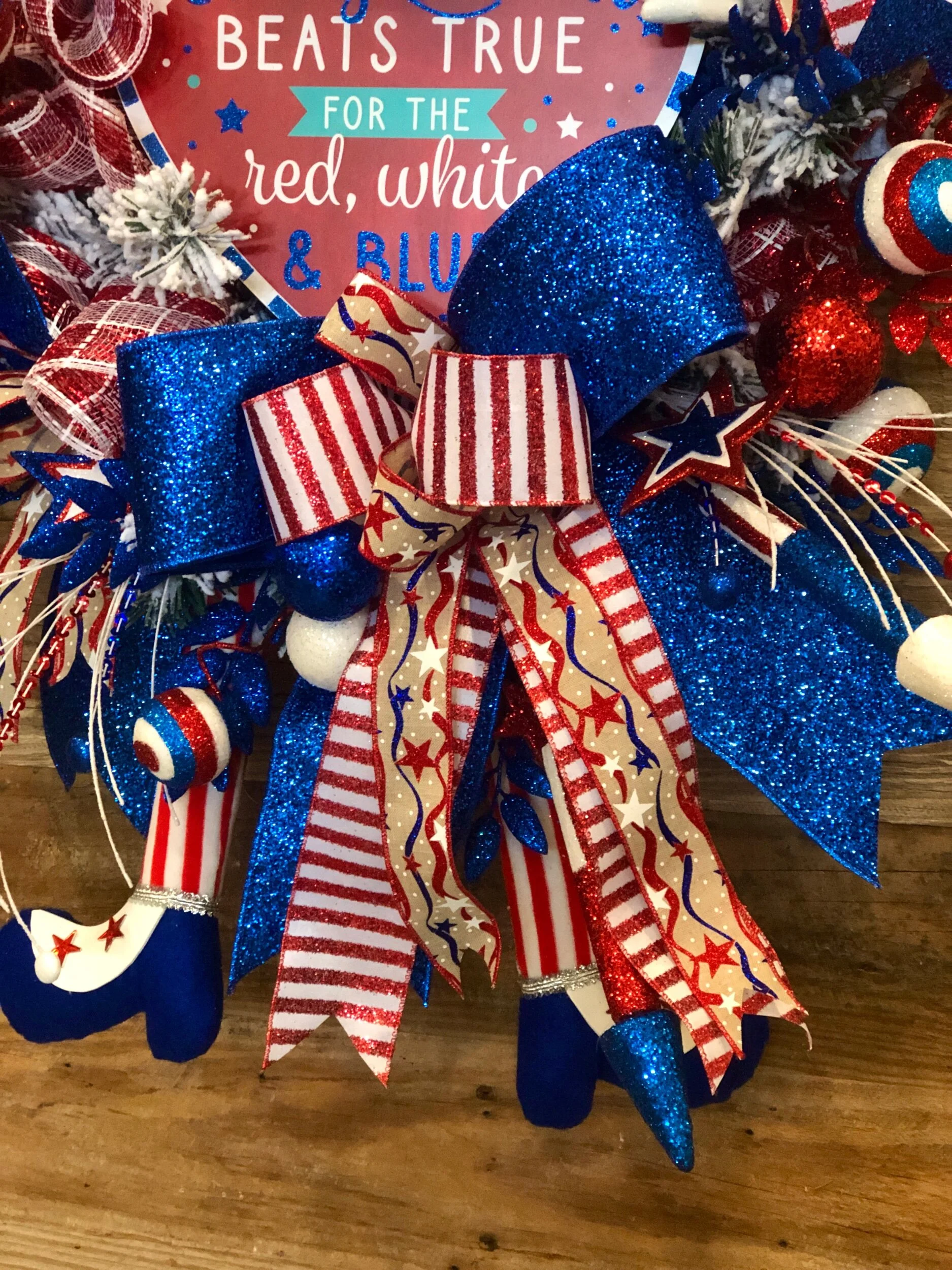 Patriotic Centerpiece, 22" — Holiday Whimsy