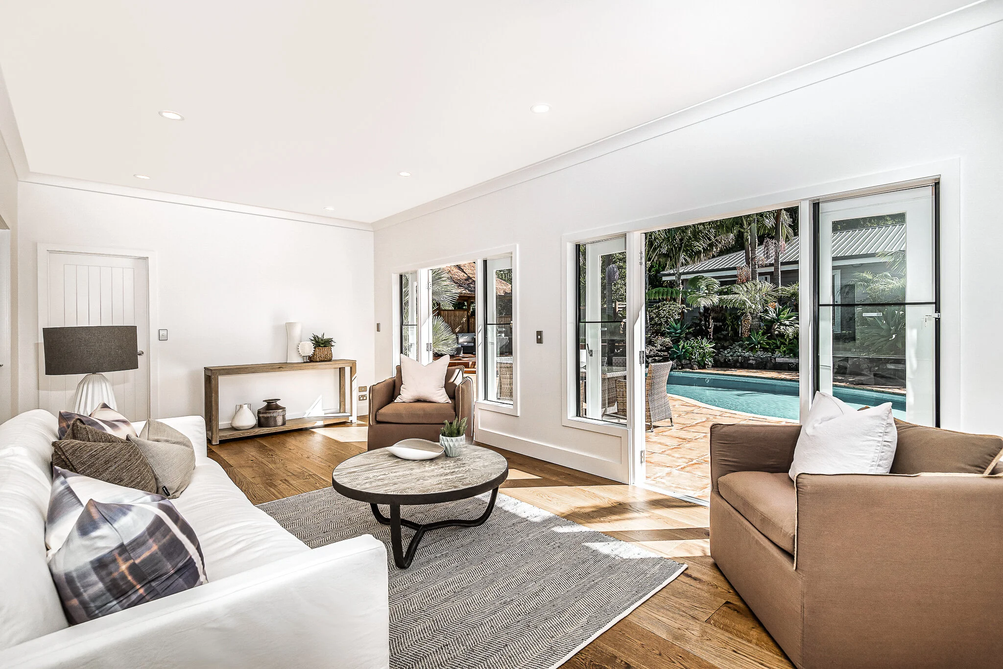 Official Shanly Simpson Designs: Auckland Luxury Interior Designer