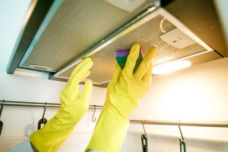 How to Clean a Kitchen Extractor Fan: Step-by-Step DIY Guide — HomeRun Blog