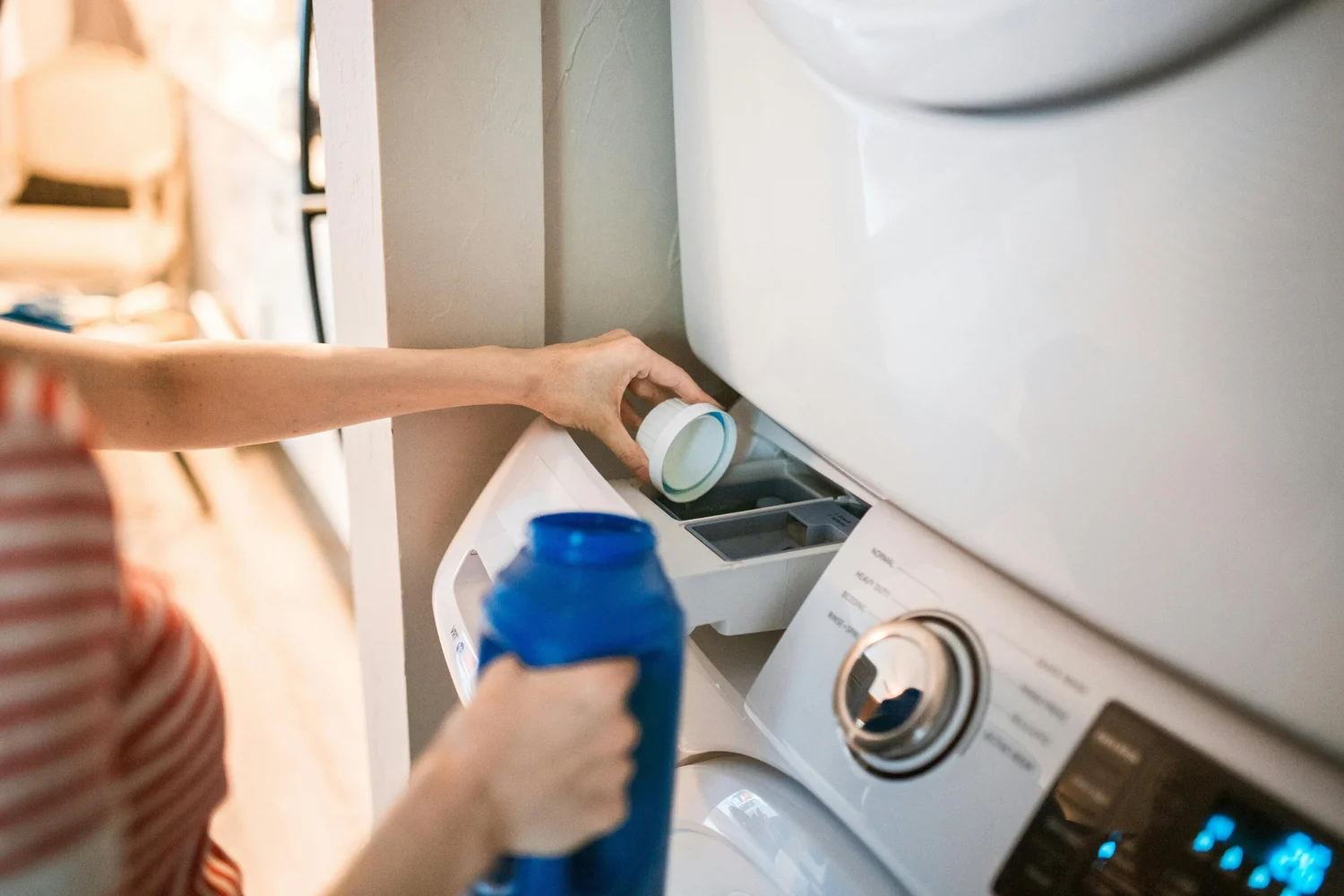 Say Goodbye to a Dirty Washing Machine with Easy Cleaning Tips ...