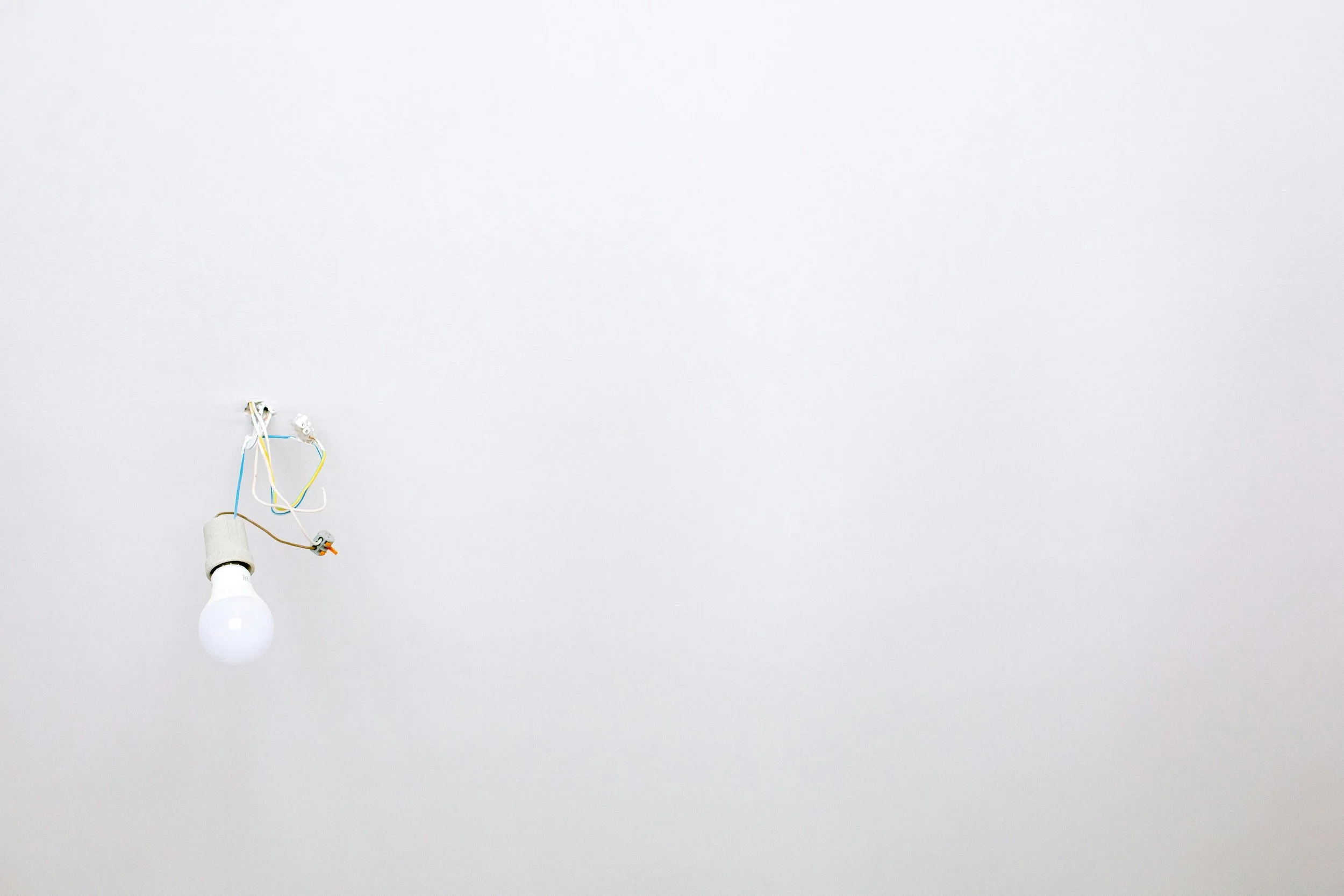 Changing a Light Fitting in Very Easy Steps — HomeRun Blog