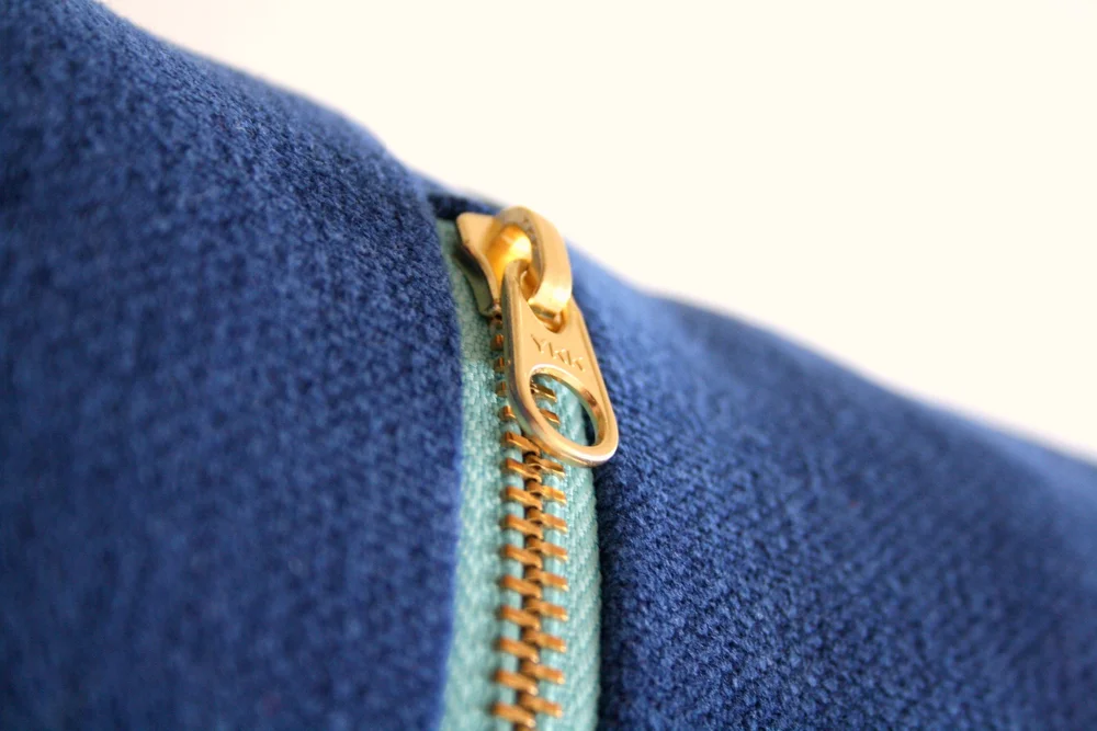 How to Fix a Zipper | 8 Stepps — HomeRun Blog