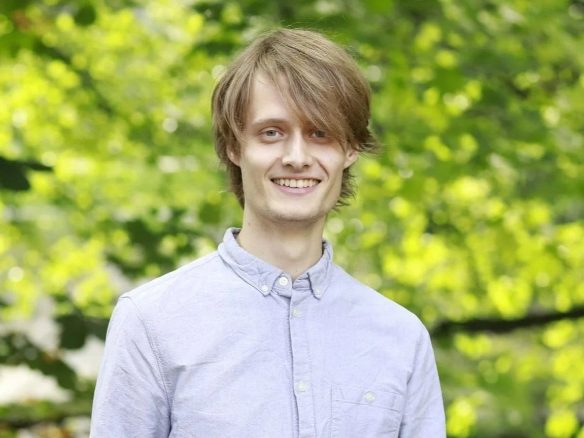 Aker Scholarship